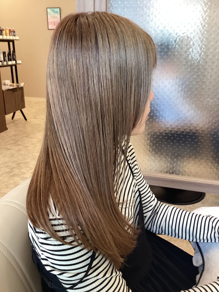 艶やかな外国人風カラー | 自然派コスメ&髪質改善美容室 福岡市東区箱崎のFlan hair